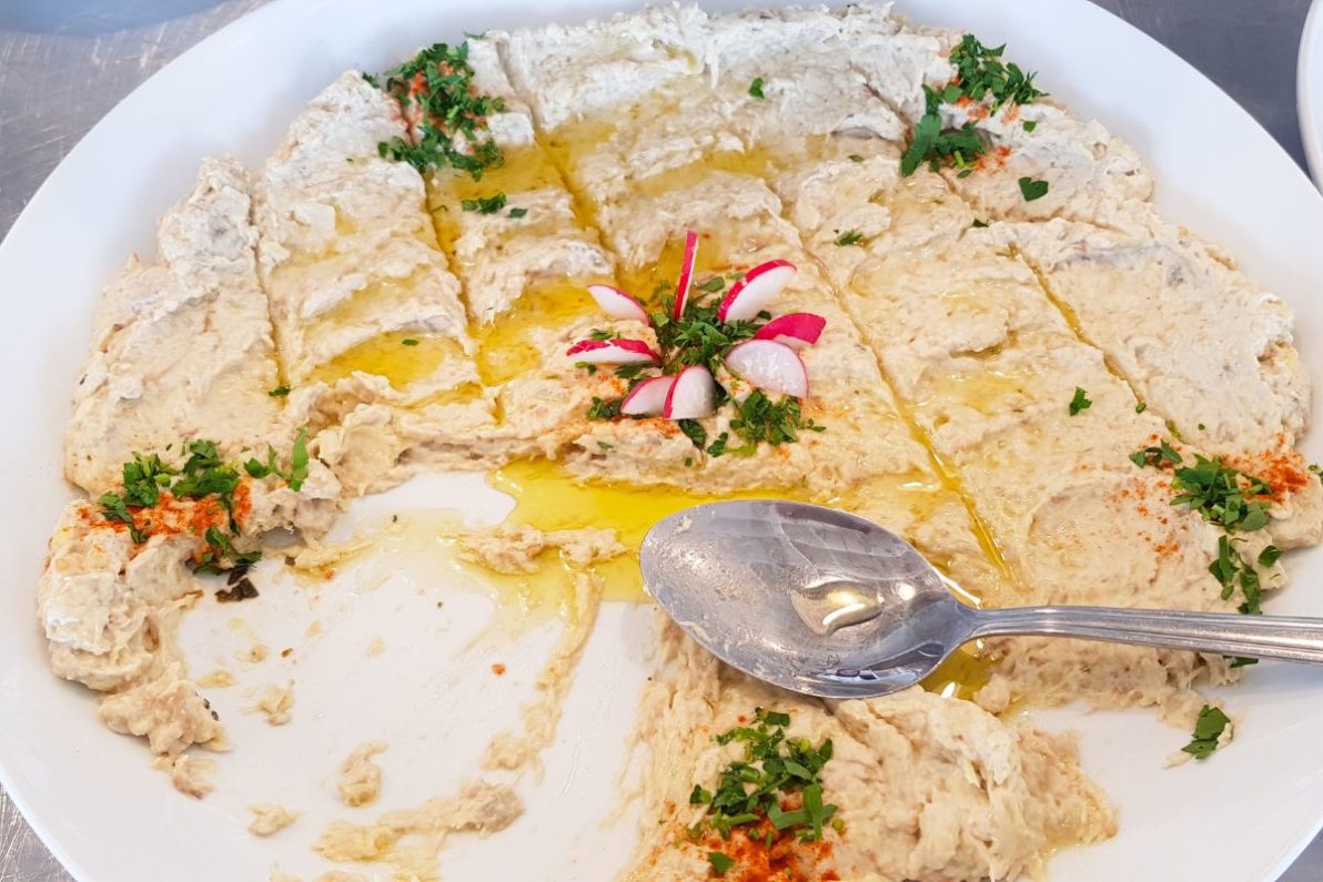 Amateurs de cuisine libanaise, foncez chez Kubri : une cuisine ...