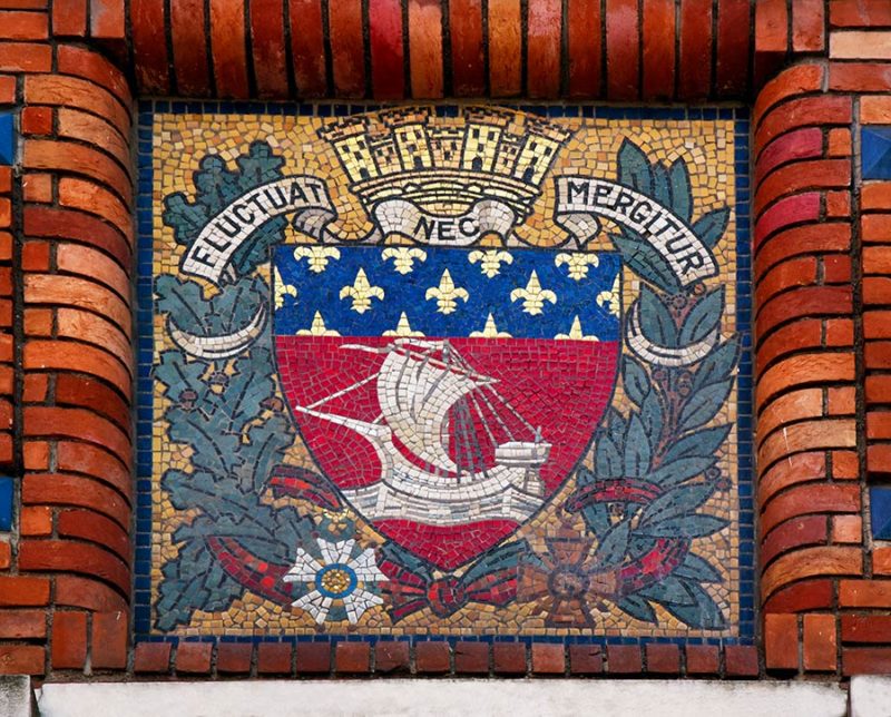 Fluctuat nec mergitur : Que signifie la devise de Paris